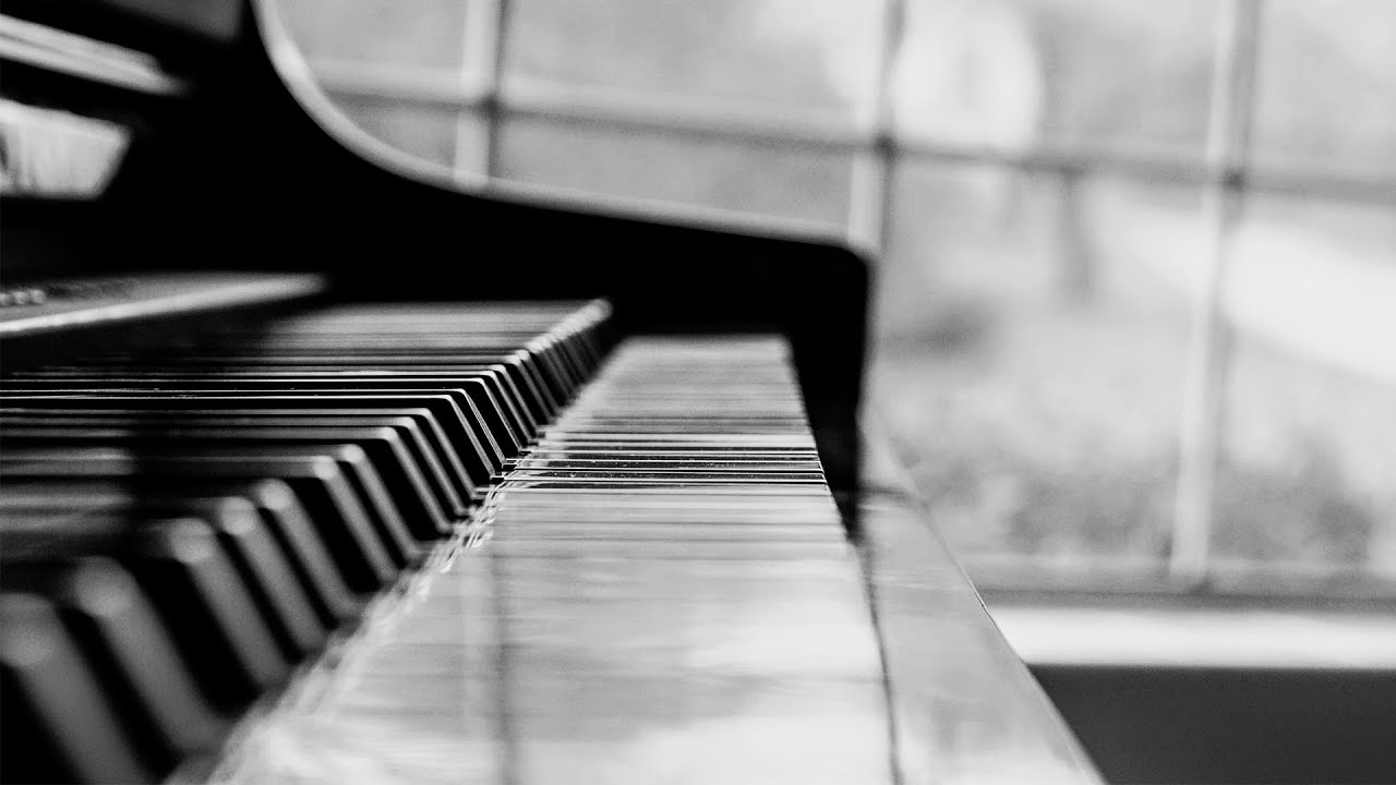 【Gradient - Piano Version】by Philip Daniel Zach | Artlist - YouTube