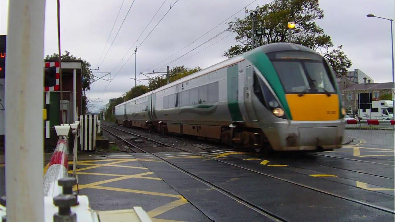 Level Crossing at Merrion Gates - 22000 Class Intercity Train - YouTube
