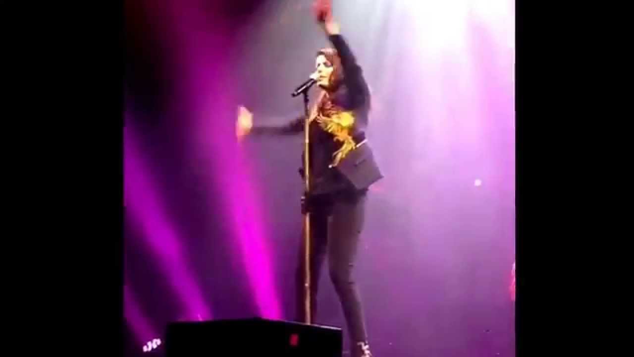 Annalisa - Concerto 2015 Splende - YouTube