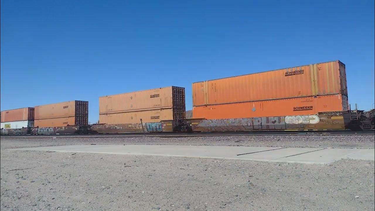 EB BNSF Domestic Intermodal Train Feat NS In Daggett Ca! #bigbossrailfanner - YouTube