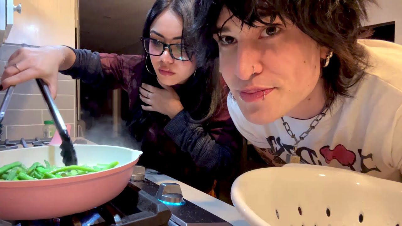 Cooking with Tara! (Full Stream) - YouTube