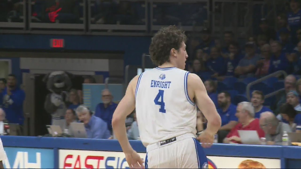 Drake wins season opener - YouTube