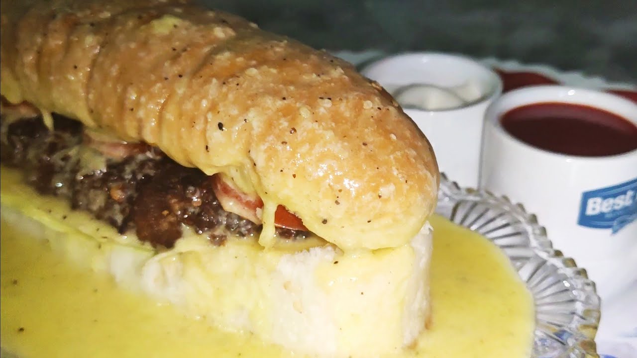 Lava Burger with creamy sauce | Foot Long Beef Burger by Signature ...