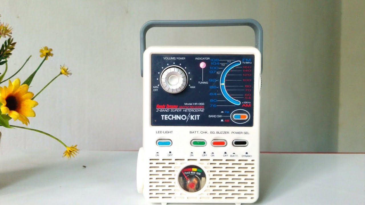 Đài radio nội địa Nhật : Techno Kit HR 055 rất đẹp, đa chức năng. - YouTube