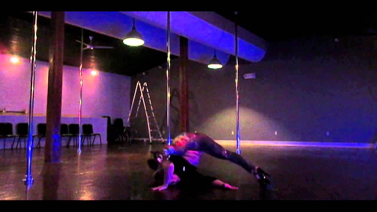 Freestyle Floorwork at Studio Spin - Rachel Skye - YouTube