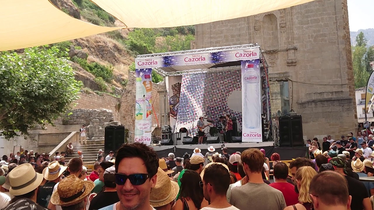 Blues Cazorla - YouTube