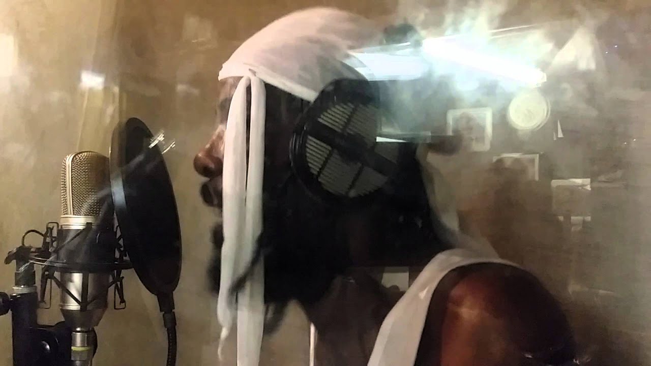 Major mackerel seh ah showtime - YouTube