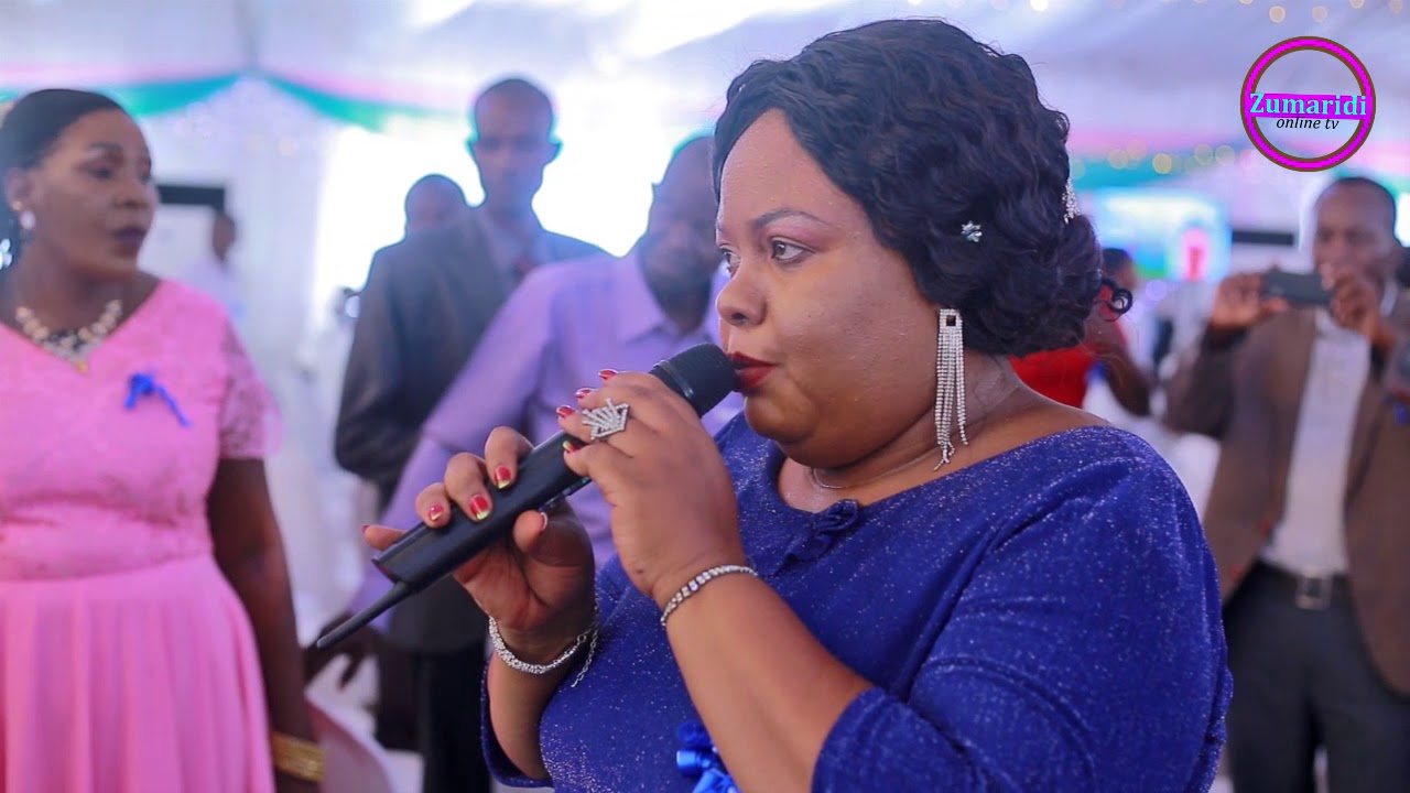 MITUME NA EDWARD ZUMARIDI NDANI YA MALAIKA 25/12/2020 - YouTube