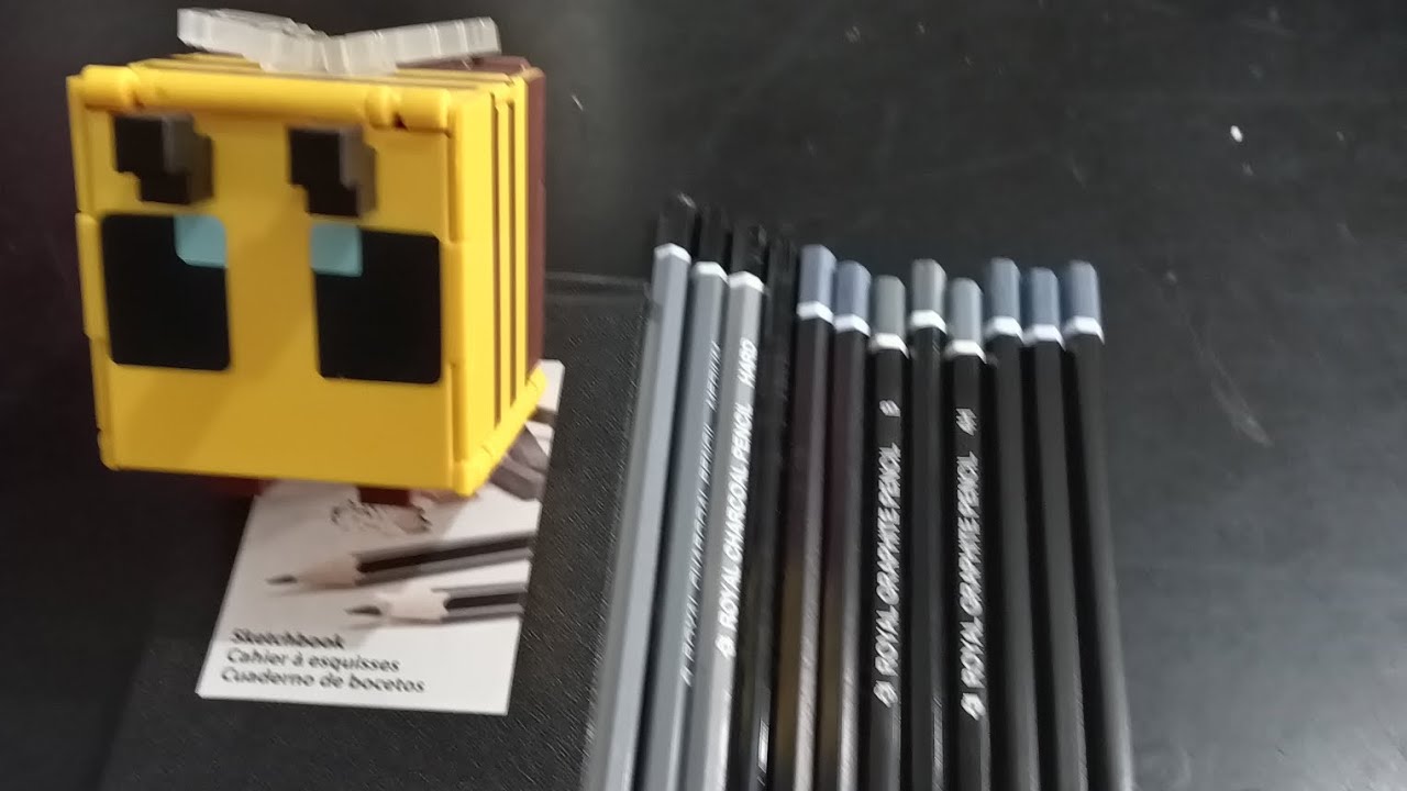 unboxing de abeja de Minecraft y lápices con libreta - YouTube