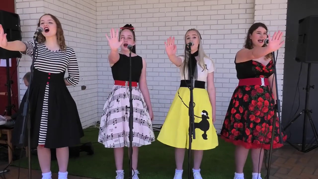 Pennies singing Stop In The Name of Love at Rosebud Rock Festival - YouTube