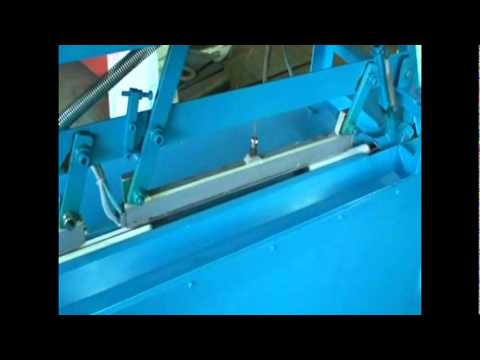 Waste Yarn Bobbin Cutting Machine.mpg - YouTube