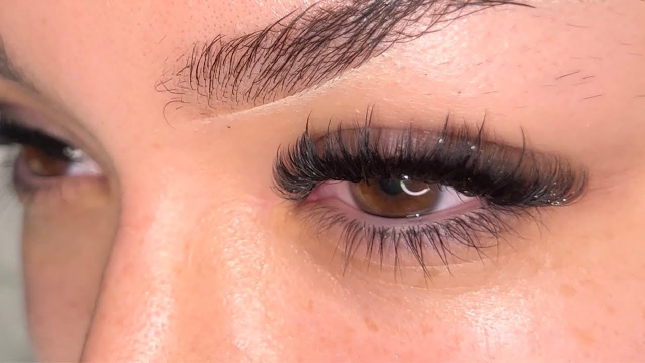 Light Volume Wispy Eyelash Extensions Full Set | Lash With Me |VEYES ...