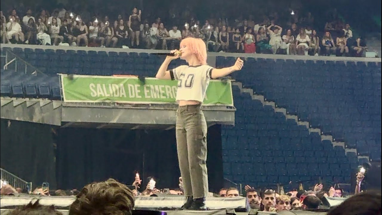Paramore - The Only Exception (LIVE Madrid 2024 Estadio Santiago ...