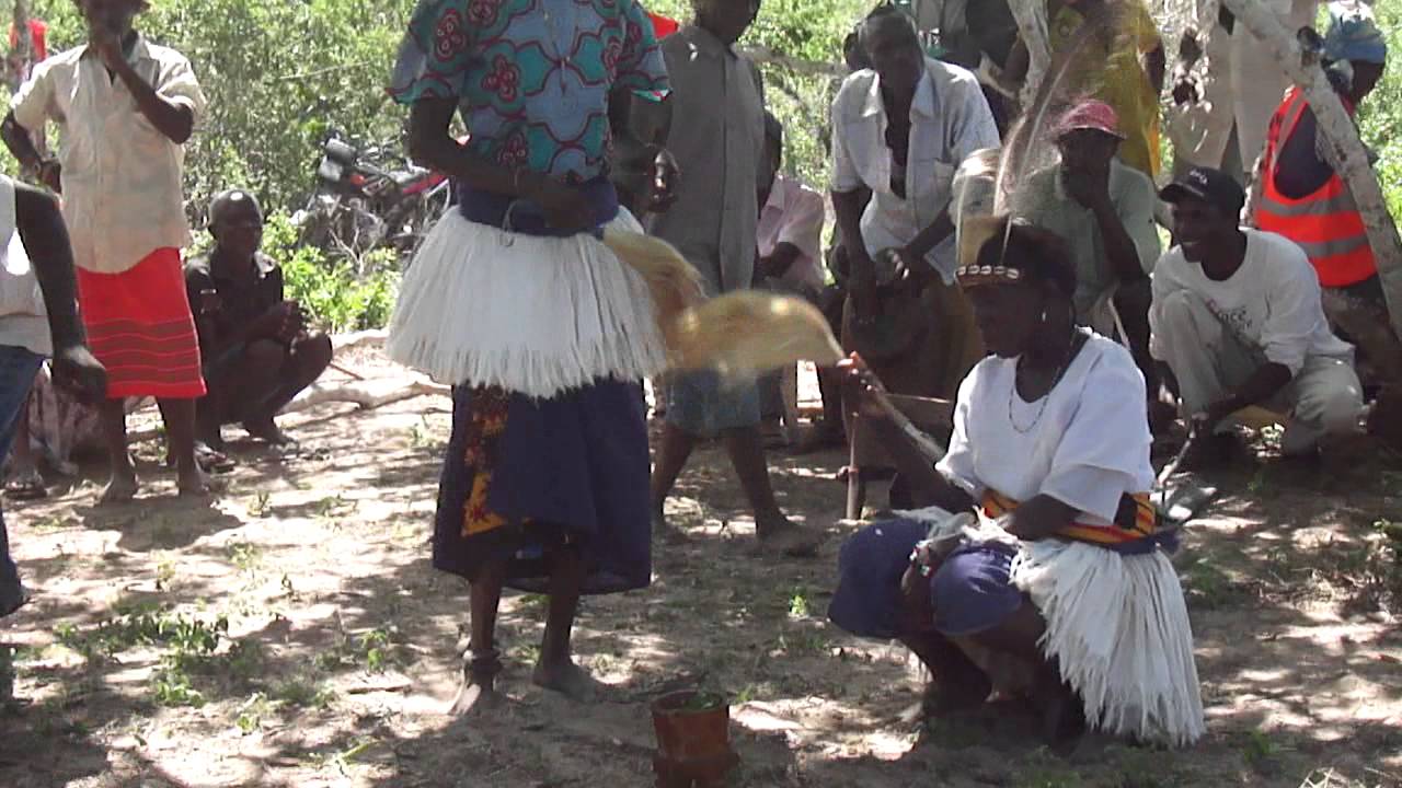 Giriama Dance - Milore - YouTube