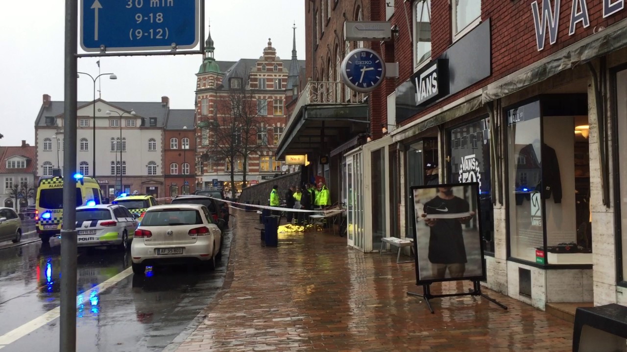 Knivdrab på Svendborg Station - YouTube