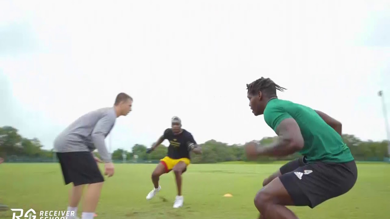 Wide Receiver Square Cut Drill - YouTube