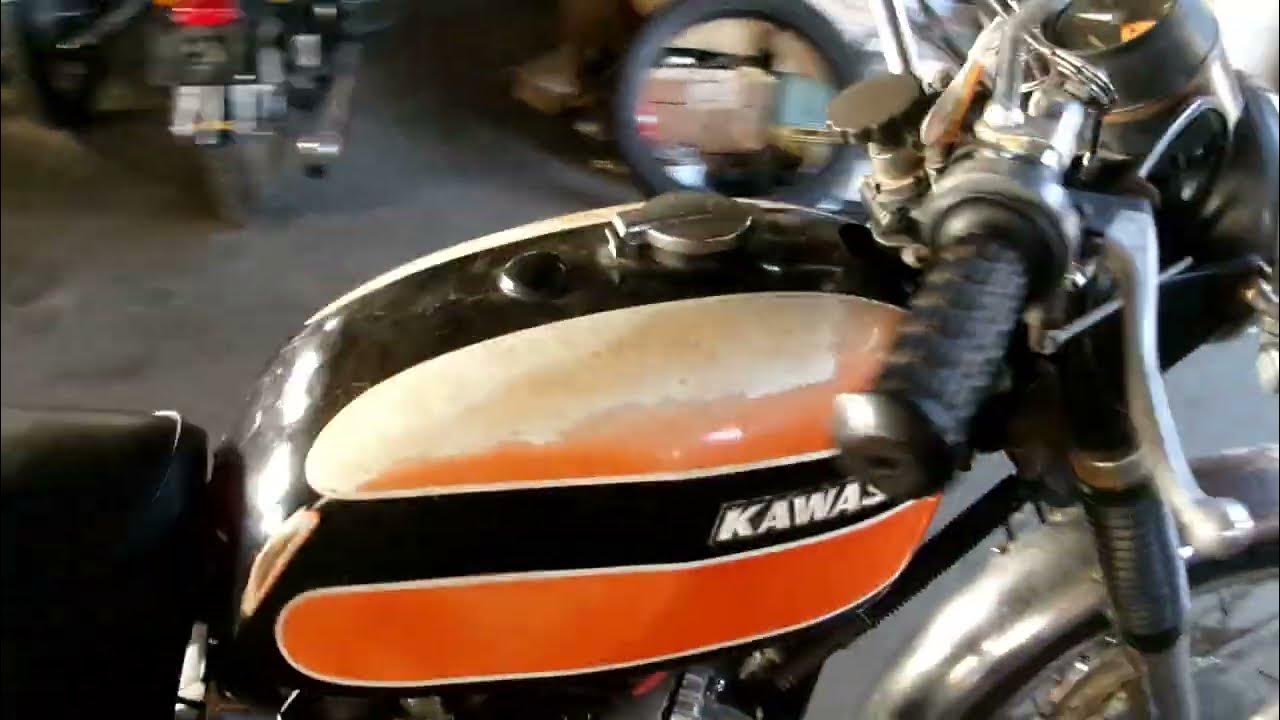 W1SAエンジン始動part1 - YouTube