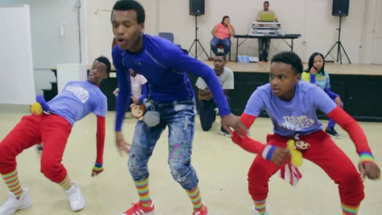 Family & Friends Day Featuring Young Fresh And Friends - YouTube