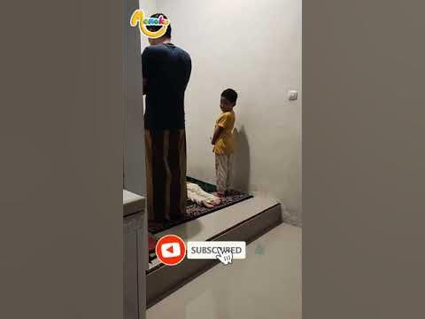 Alvaro dan Ivandra Sholat - MEMOKU #shorts - YouTube