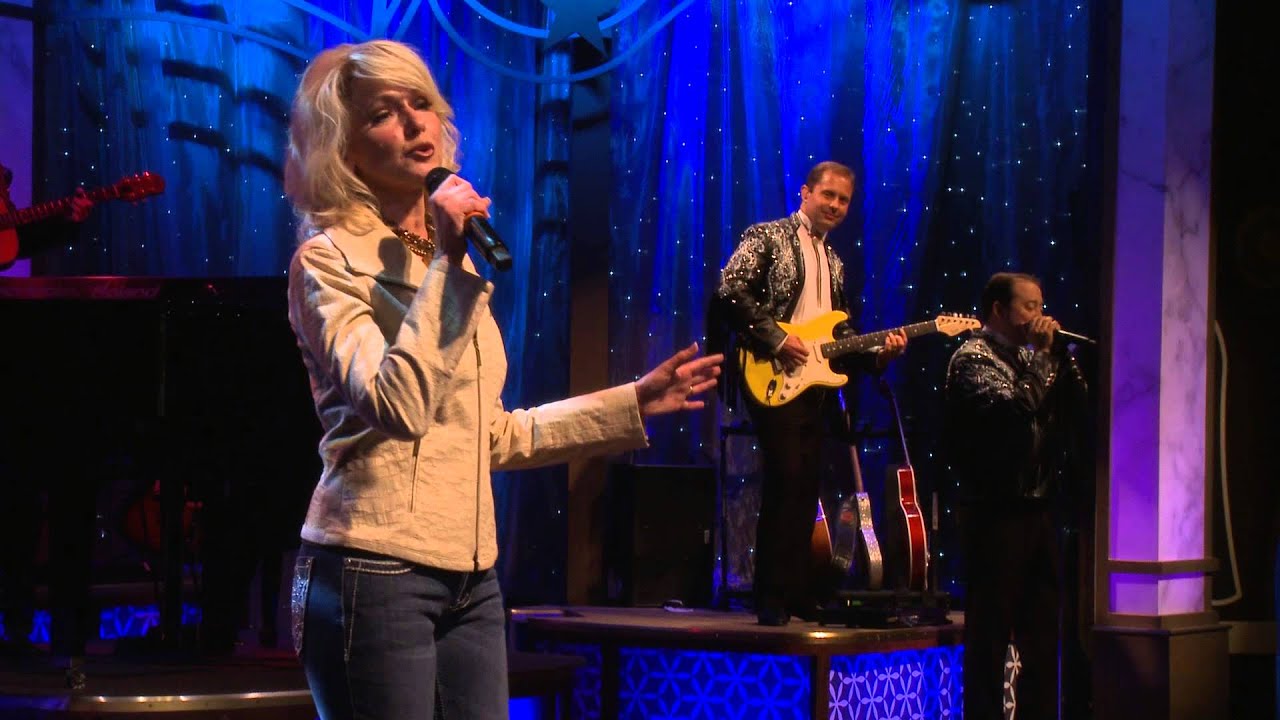 New Season Starts November 2nd on RFD-TV and FamilyNet - YouTube