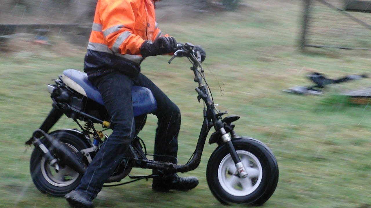 Yamaha bws scooter cross Minarelli verticaal leovince - YouTube