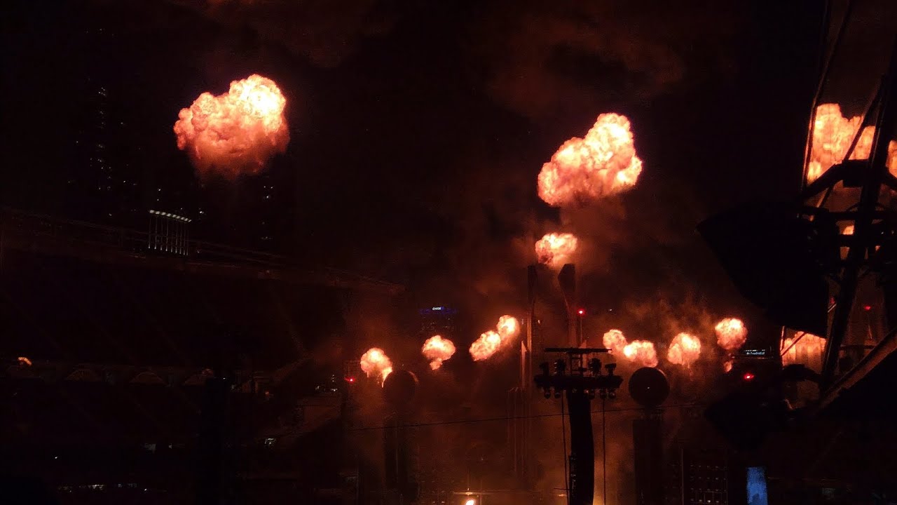 Rammstein pyro. Fire over the stadium. - YouTube