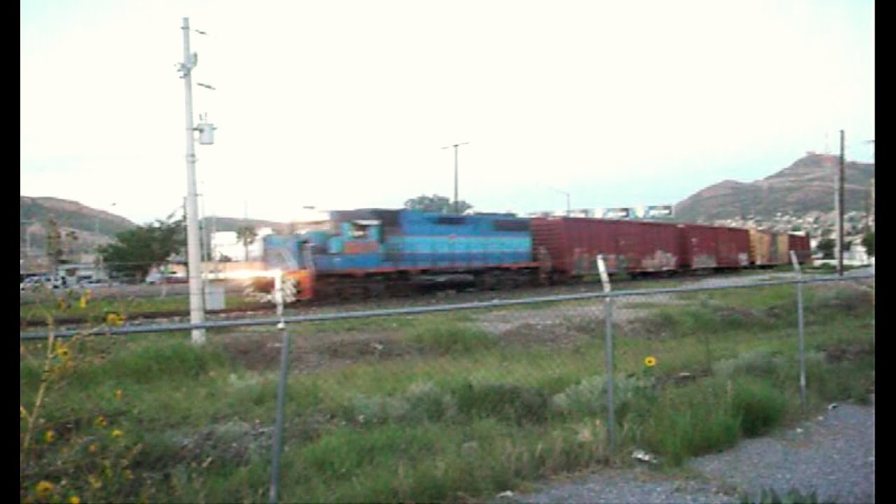 Ferromex EMD GP38-2 2047 Patiero Chihuahua, Chih. - YouTube