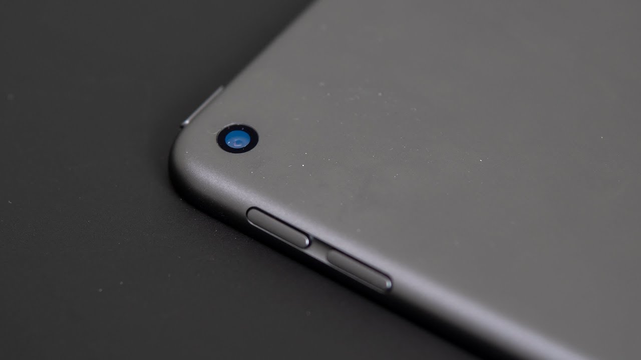 2019 iPad mini Review - The Best Small Tablet! - YouTube