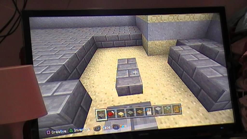Alys' tutorial, how to build a minecraft house - YouTube