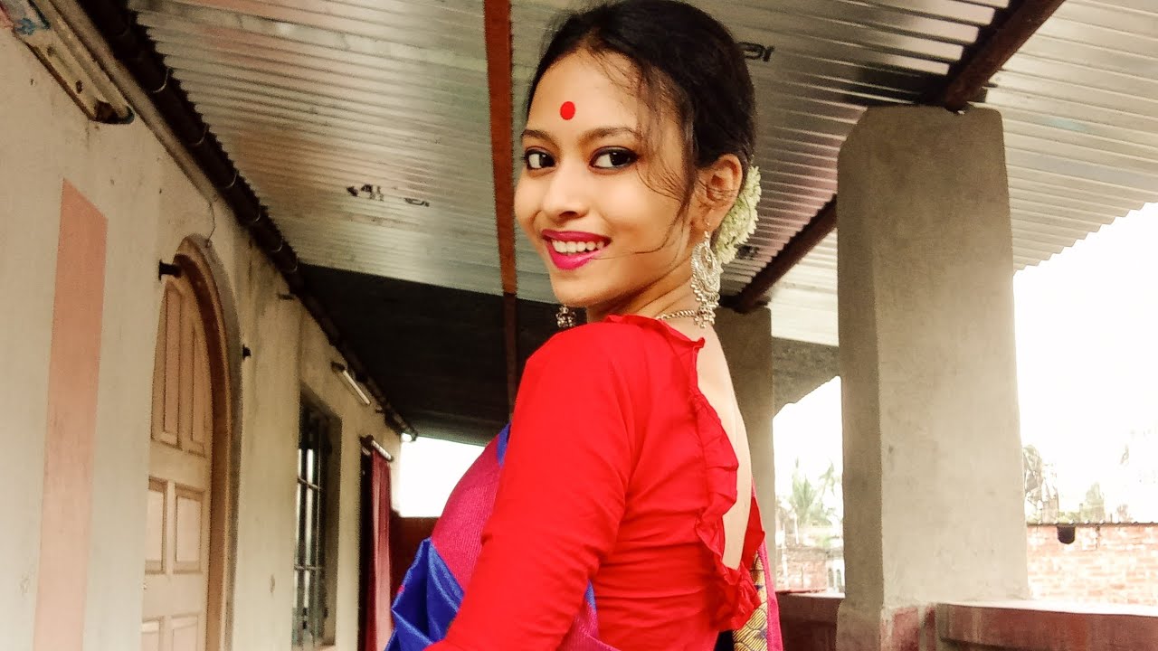 মধুর ধ্বনি বাজে ।। Dance cover ।। Neha Nath - YouTube
