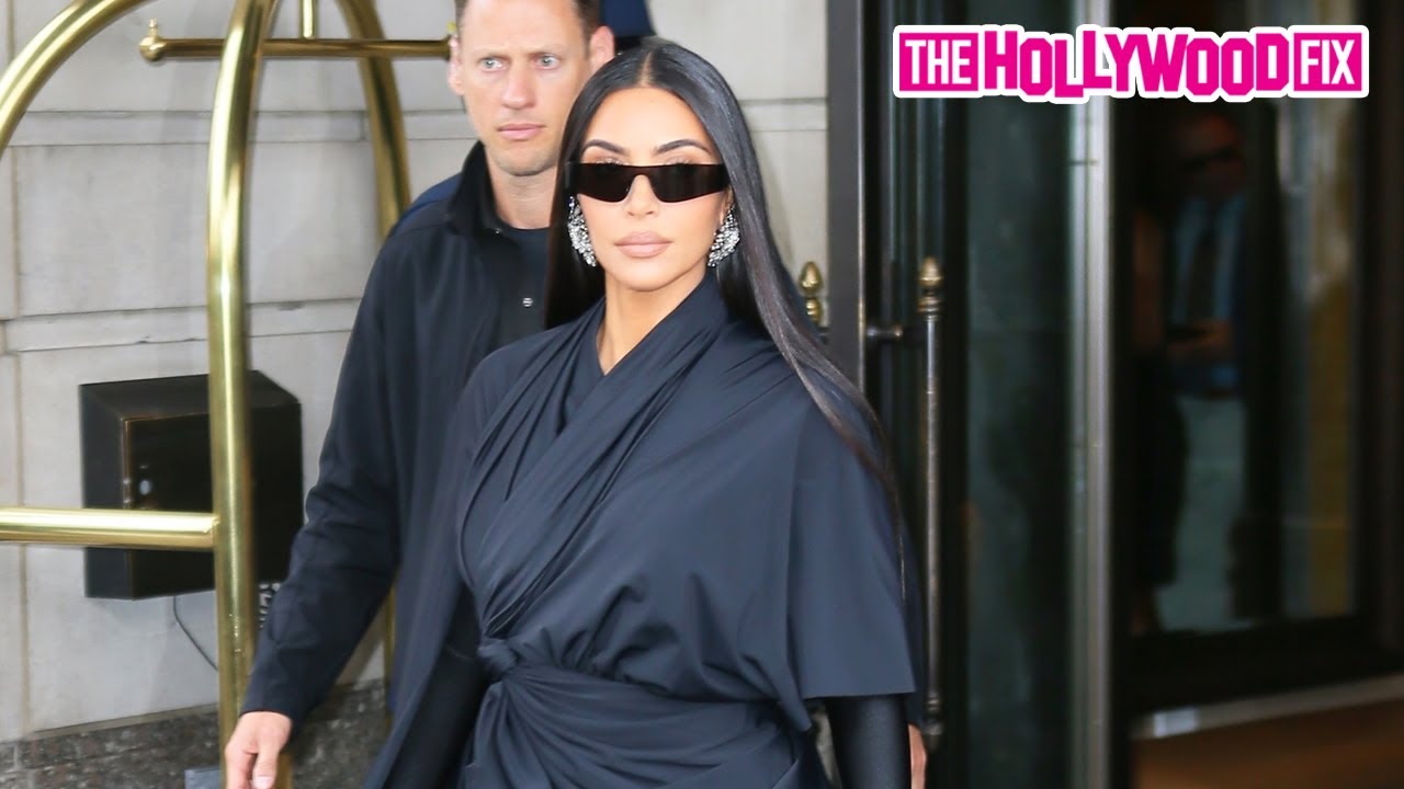 Kim Kardashian Departs The Ritz Carlton Hotel To Head To Saturday Night ...