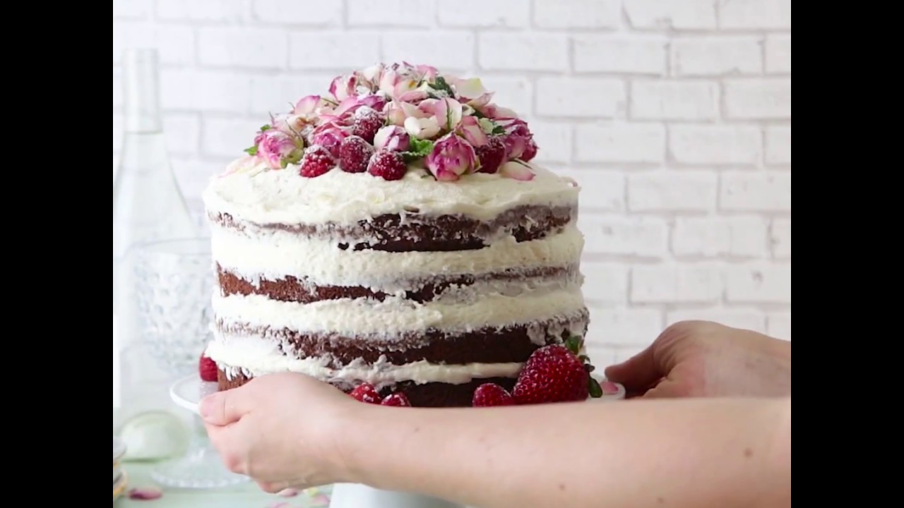 DIY Wedding Cake Piping Techniques - YouTube