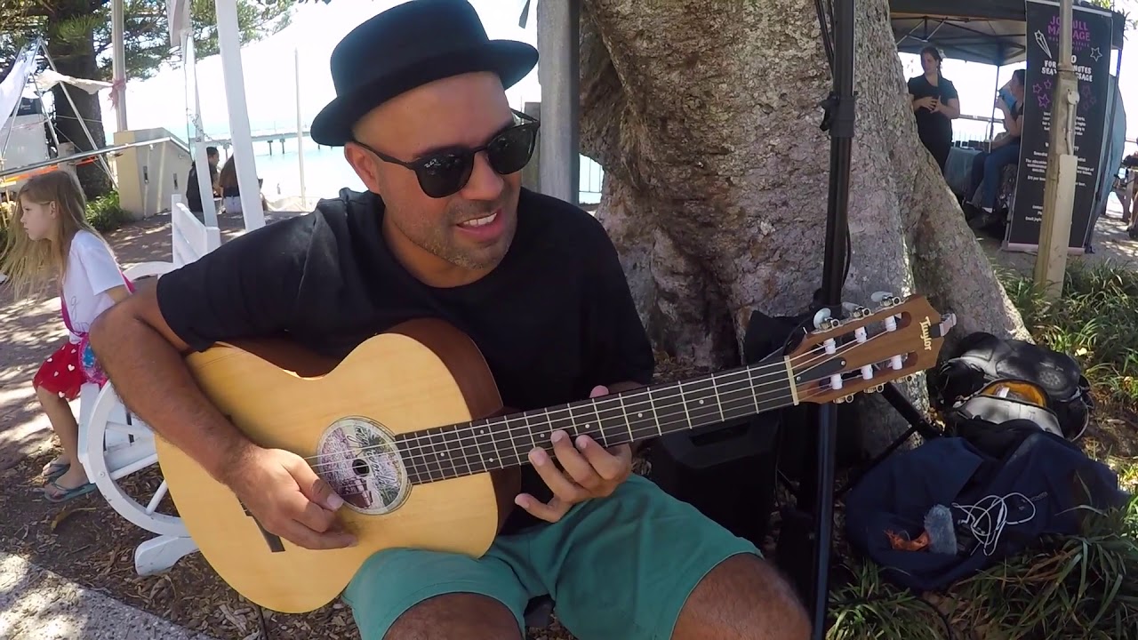 Flavio Correa - YouTube