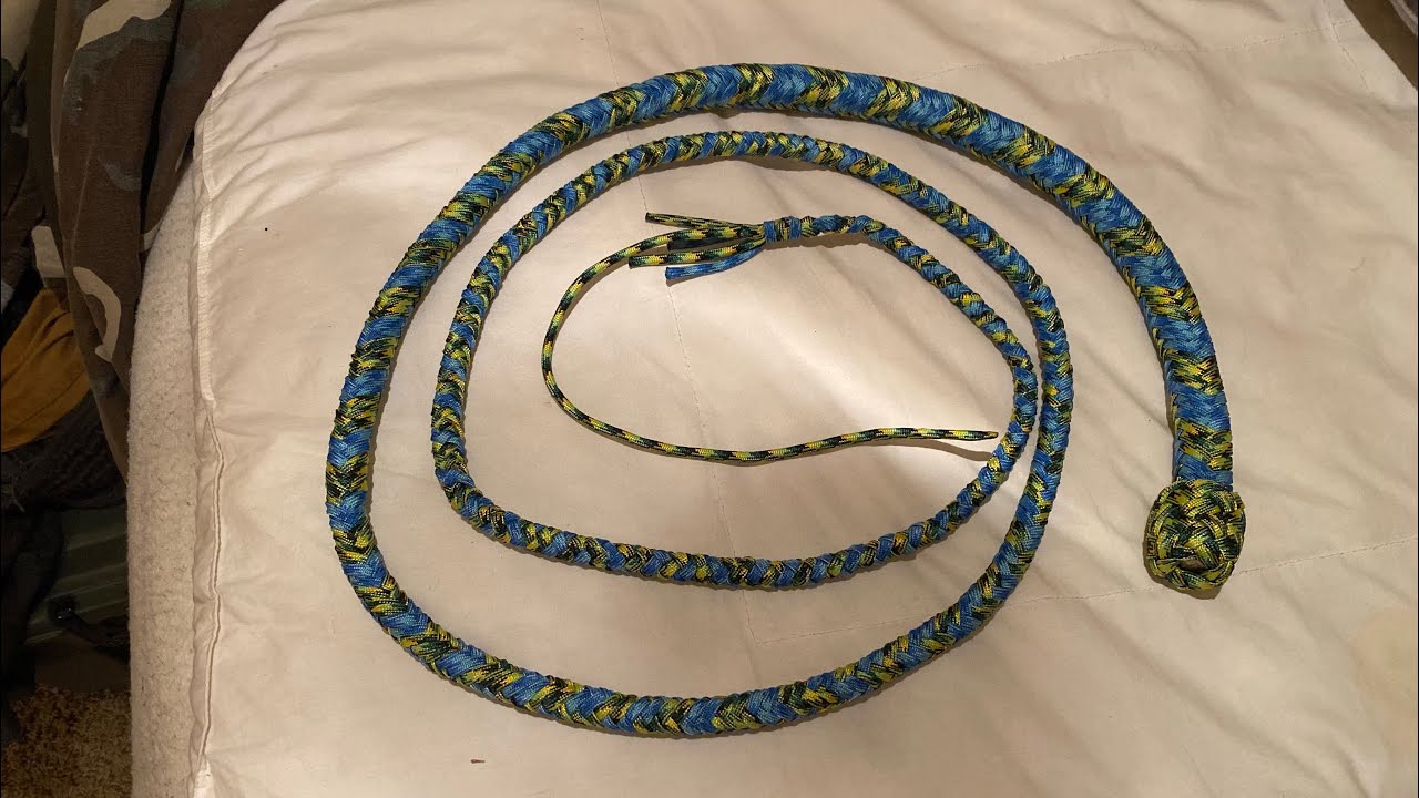 Reviewing a 6 1/2ft blue and green snake whip - YouTube