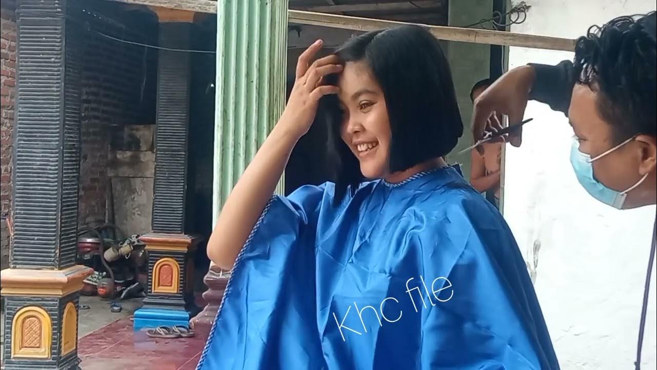 Karena ketrima jadi security,rambut nya mbak putri harus di potong pendek - YouTube