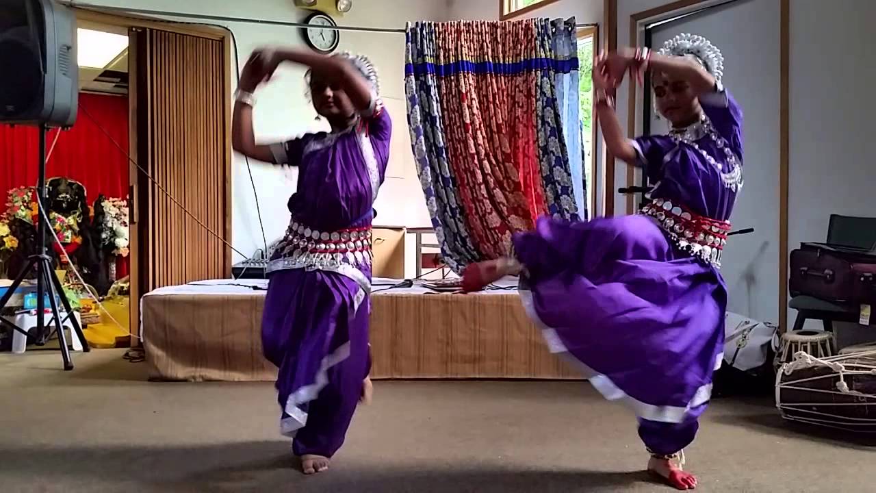 Mangalacharan-Odissi Dance - YouTube