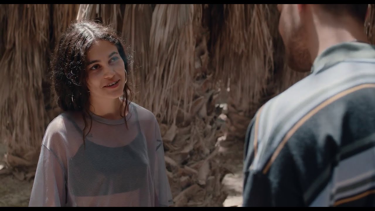 El agua | Elena López Riera | Tráiler | StyleFeelFree. SFF magazine - YouTube