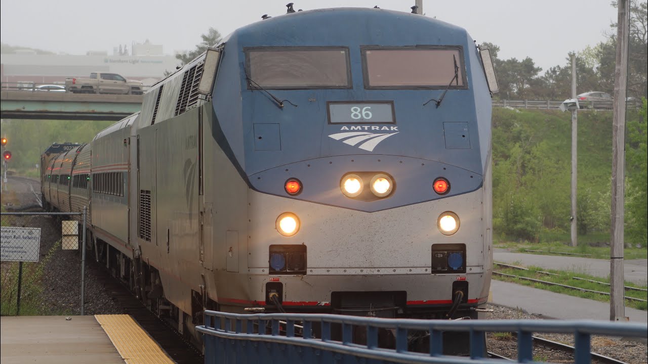 CSX Chessie System Heritage unit! Railfanning CSX and Amtrak at ...