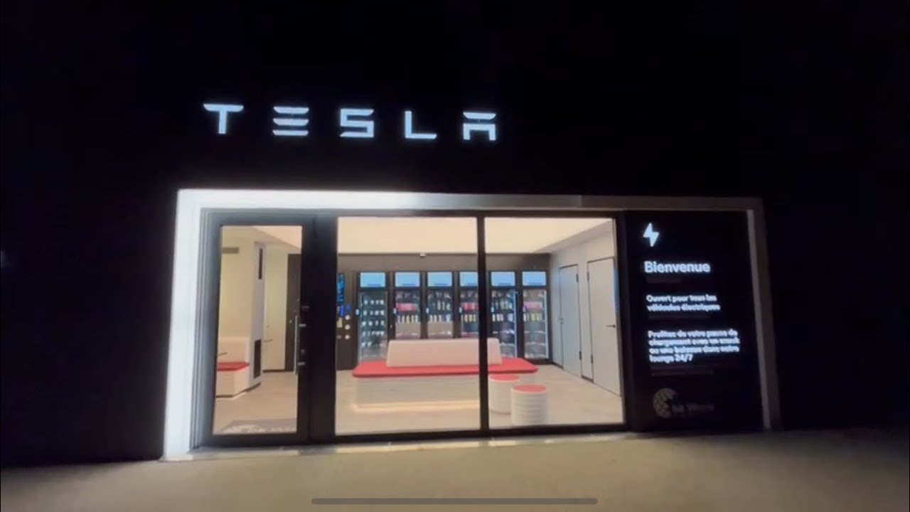 Supercharger de ROYE : Tesla lounge - YouTube