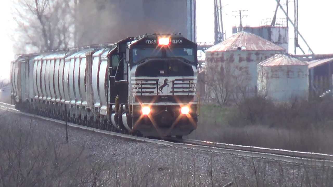 RS3L! NS 6793 & NS 7141 Lead the B11 Local - YouTube