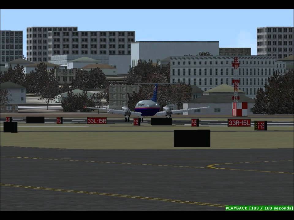 United Express lands at Santa Barbara Airport KSBA - YouTube