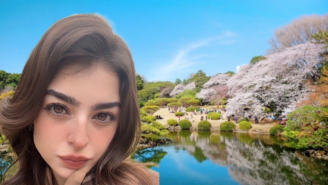 ARUUU EXPLORES SHINJUKU - YouTube