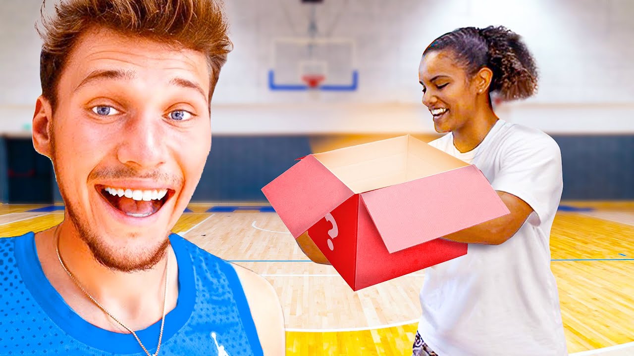 I surprised Jesser with Custom Bucketsquad Merch!!! - YouTube