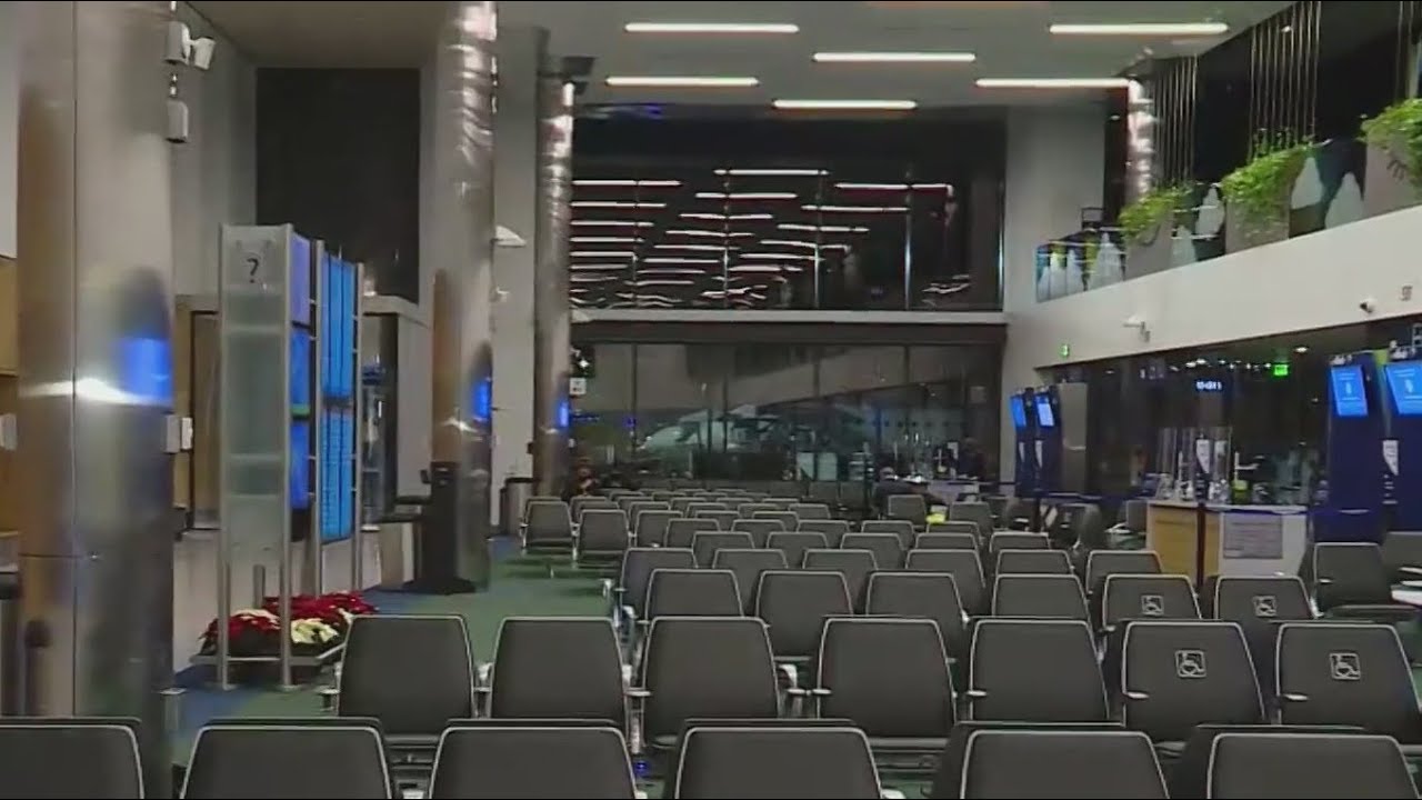 PDX opens Concourse B for Alaska, Horizon Air - YouTube