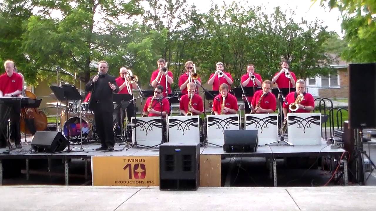 Wayne Messmer and the Chicago Skyliners Big Band - YouTube