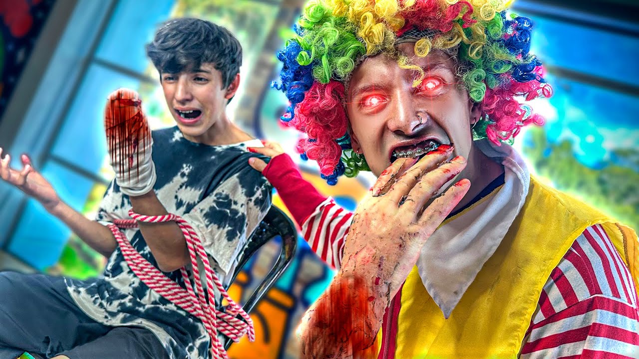 EL PAYASO RONALD MC DONALD's SE COME la MANO de @CalvoToxico - YouTube