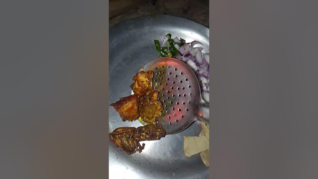 Hello guys dekhiae Aaj Ham gosht banaa rahe hain - YouTube