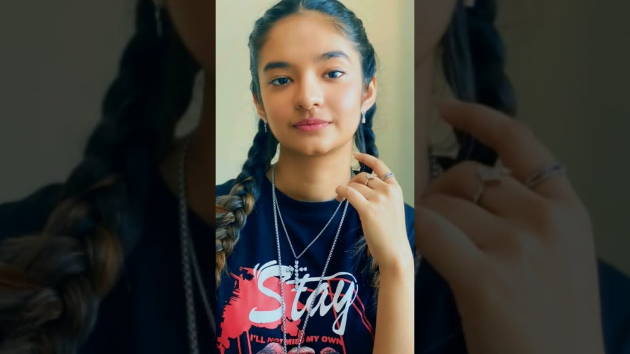 Anushka Sen Tik Tok video #short #anushkasen #shorts - YouTube