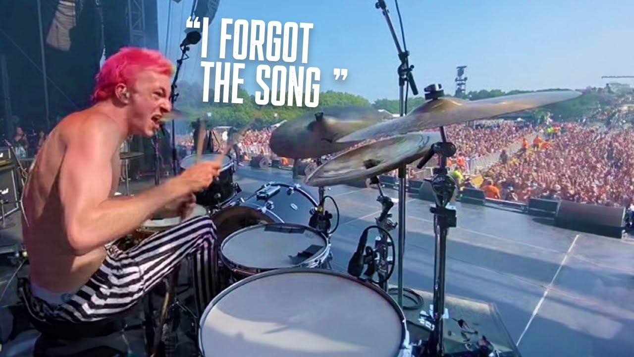 I forgot the song onstage with Fall Out Boy - YouTube