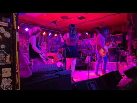 Ember Mist: Live at Blue Moon Tavern 6/21 - YouTube